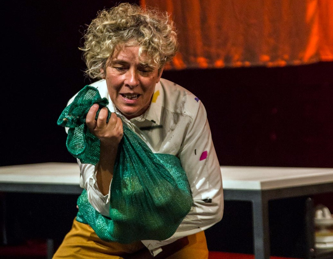 Ada Volaró presenta ‘360 GRAMS’